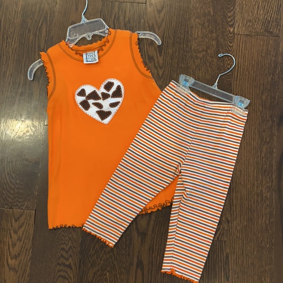 mis tee v-us | Matching Sets | Mis Tee Vus Girls 2 Piece Set | Poshmark